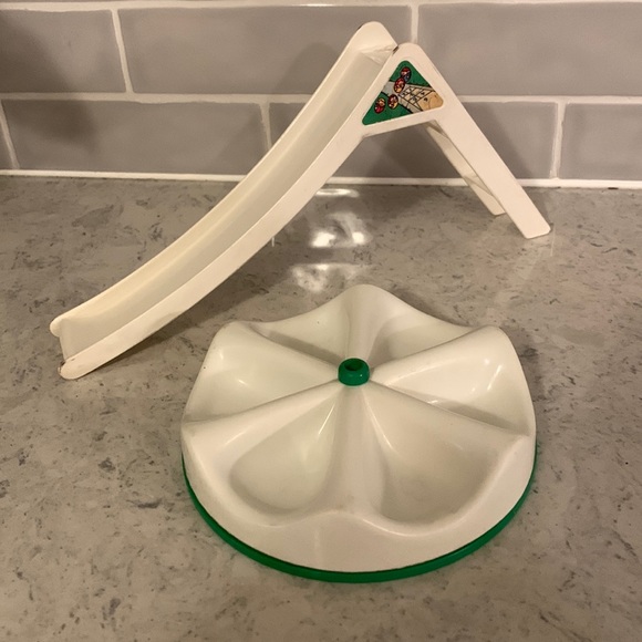 Hasbro | Toys | Vintage Hasbro Romper Room 97s Weebles Playground Merry ...